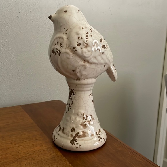 Ashland | Accents | Like New Condition Ceramic Bird Statue Figure By ...